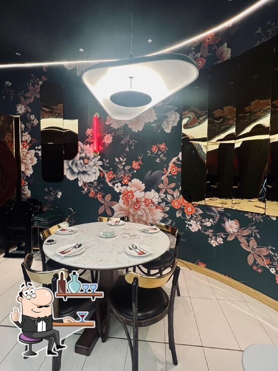 ang morr Central Chidlom - อั้งม้อ เซ็นทรัล ชิดลม, Bangkok - Menú del ...