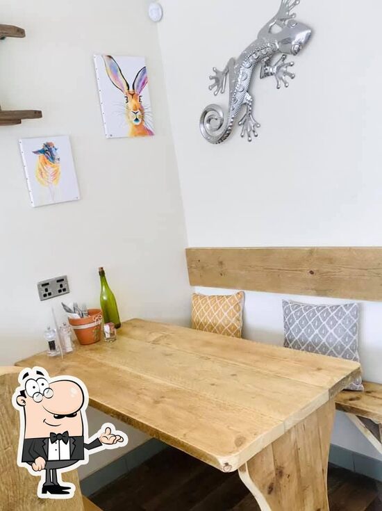 Lazy Lizard Cafe, Liphook - Restaurant menu, prices and reviews