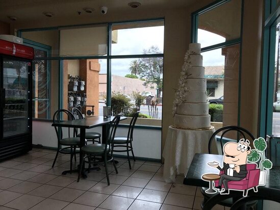 Sarkis Pastry, Glendale - Restaurant menu, prices and reviews