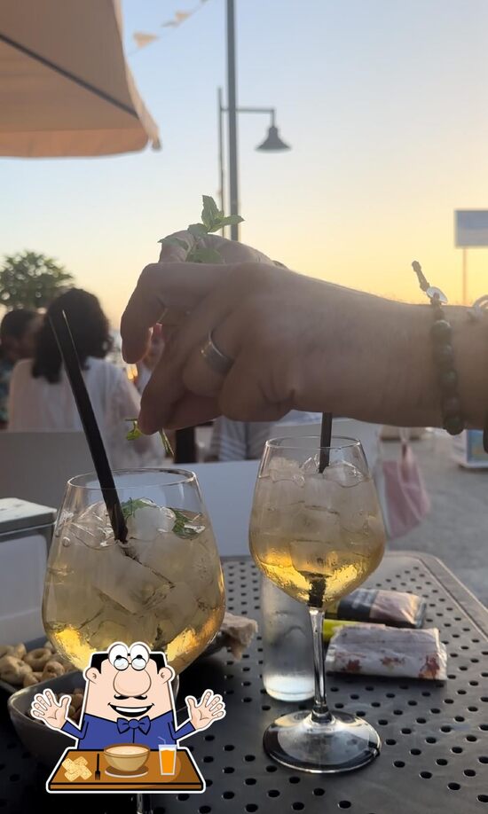 Sunrise Bar, Santa Maria - Restaurant menu and reviews