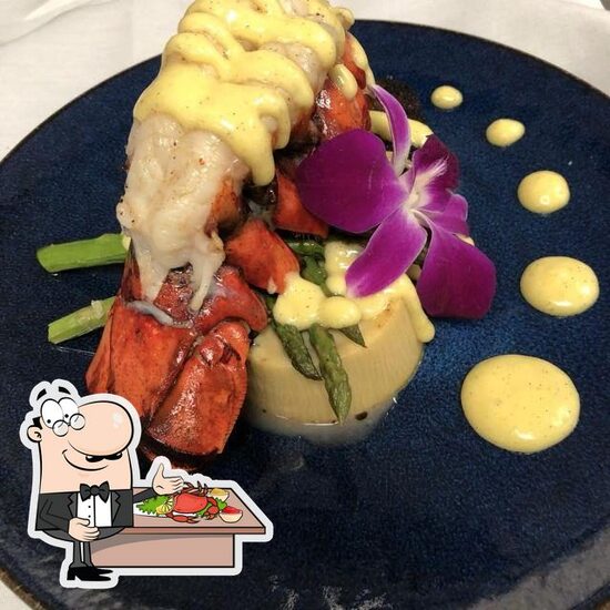 Slate, 250 E Front St in Traverse City - Restaurant reviews