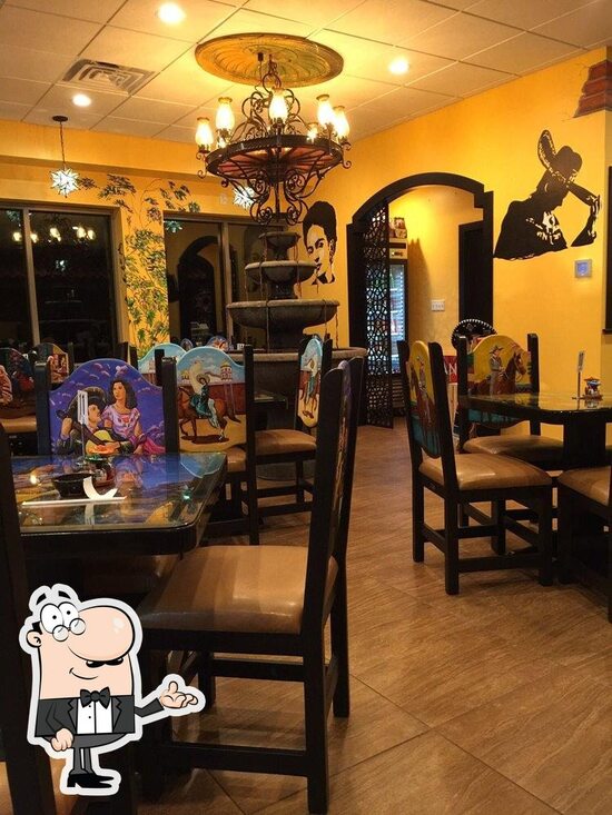 Menu at El Mariachi Loco Mexican Grill restaurant, Mansfield