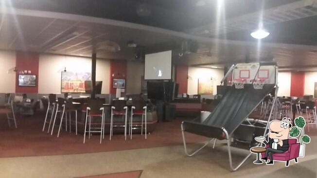Warrior Zone, Fort Riley - Restaurant menu, prices and reviews