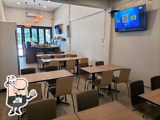 Lingo Cafe & Bar, Si Racha - Menú del restaurante, precios y reseñas
