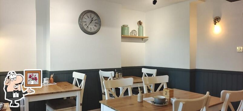 Hunters Cake Company Witney, Witney - Restaurant menu, prices and reviews