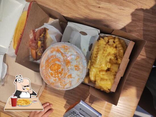 Shake Shack Irvine Spectrum in Irvine - Restaurant reviews