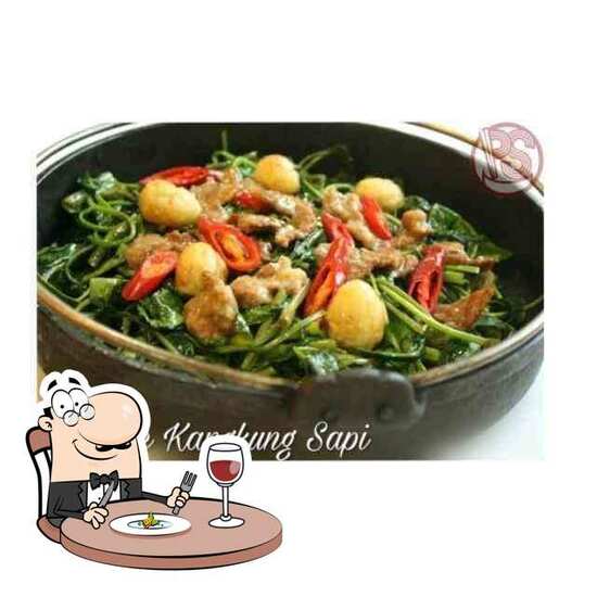 Menu at Bakmi Pinangsari restaurant, West Jakarta, Kompleks Citra Niaga ...
