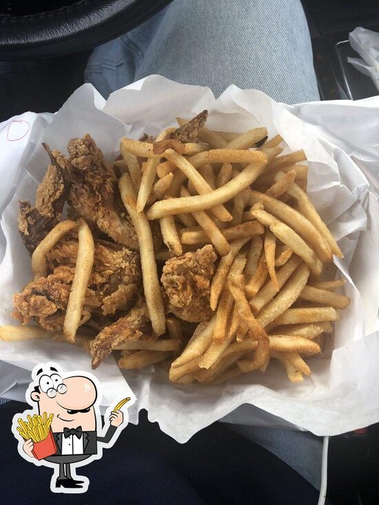 Hendersons Chicken, 635 E Pleasant Run Rd in Cedar Hill - Restaurant ...
