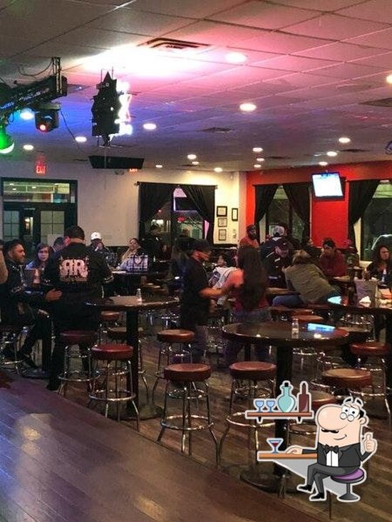 Balones GP Restaurant & Bar, Grand Prairie - Restaurant menu, prices ...