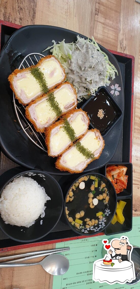 Menu at 문카츠야 restaurant, Busan