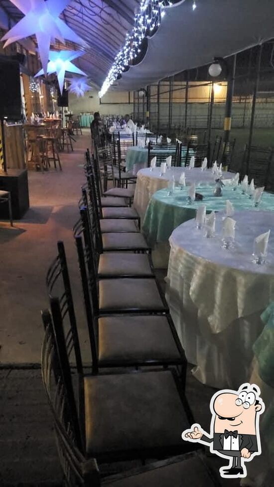 Arena Bar Society, Brasil - Restaurant reviews