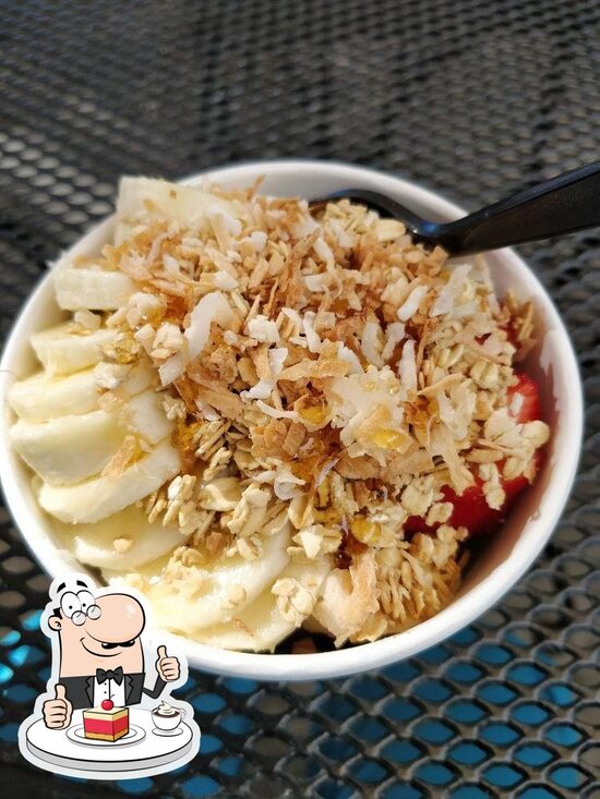 Raleigh Studios Cafe by Food and Bounty, 5300 Melrose Ave in Los ...