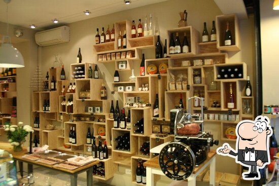 BG Sarl restaurant, Paris