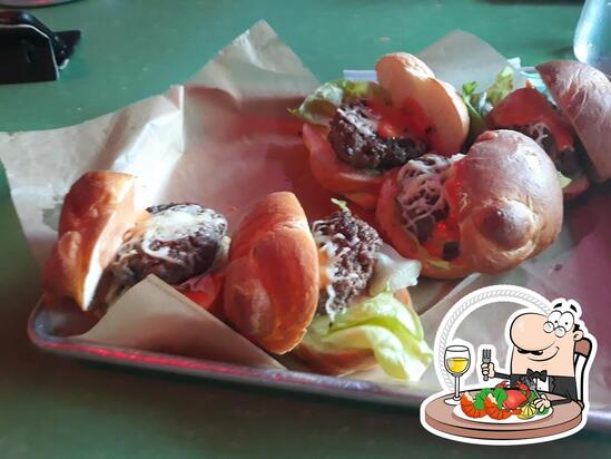 The Duce in Phoenix - Restaurant menu and reviews