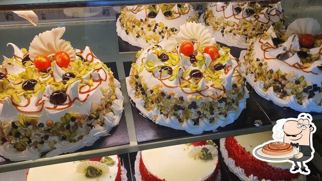 Godavari Sweets, Bakes & More, Latur - Restaurant reviews