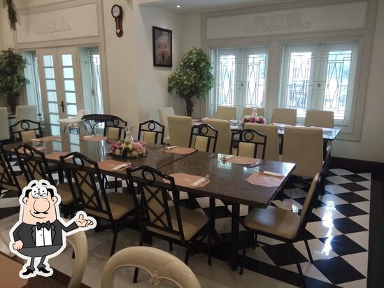 Kayanna Restaurant, Surabaya - Restaurant reviews