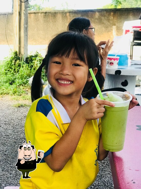 Menu at Kindy Finn กินดี้ ฟินน cafe, Thap Sakae