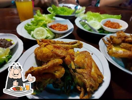 Ayam Kampung Goreng Mbah Karto Tembel 2 restaurant, Surakarta ...