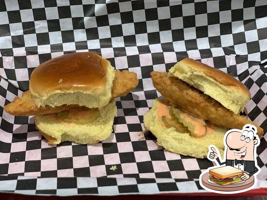 WingNuts Express in The Woodlands - Restaurant menu and reviews