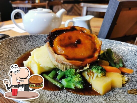 The Bull Hotel in Fairford - Restaurant reviews