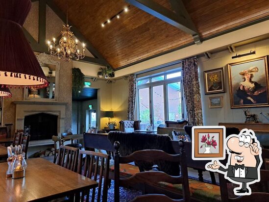 Menu at The Lion at Malpas pub & bar, Malpas