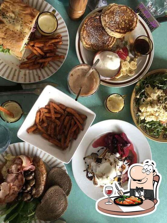 Menu at Cafe Komodo, Prospect