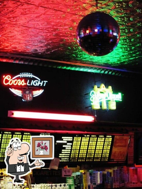 Richard's Bar, Chicago, Grand - Restaurant menu, prices and reviews