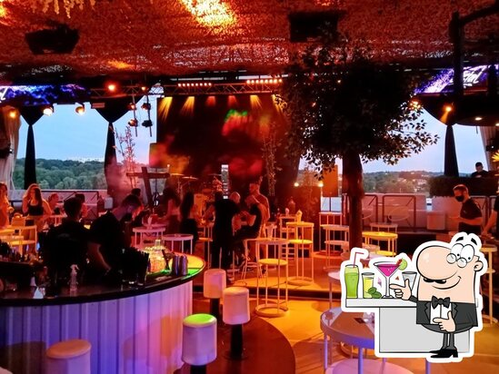 Splav Kristal club, Novi Sad - Restaurant reviews