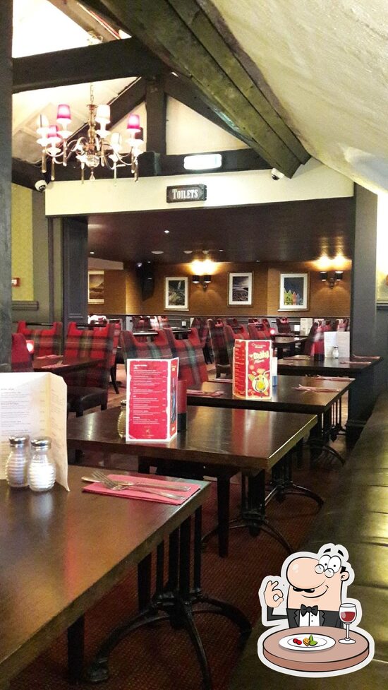 Ownies Bar and Bistro in Carrickfergus - Restaurant menu and reviews