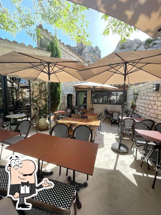 Le Petit Rocher, Les Baux-de-Provence - Restaurant menu, prices and reviews