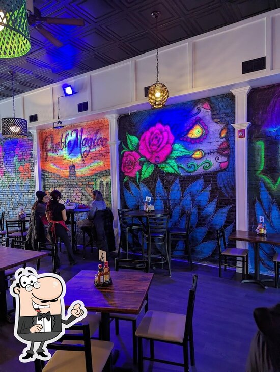 El Patio Mexican Restaurant Tequila & Mezcal in Elgin - Restaurant reviews