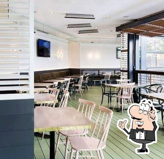 Hunters Hill Hotel, Hunters Hill - Restaurant menu, prices and reviews