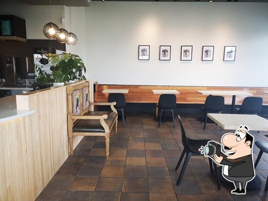 Menu at Hello Tucker espresso bar + cafe, Chilliwack