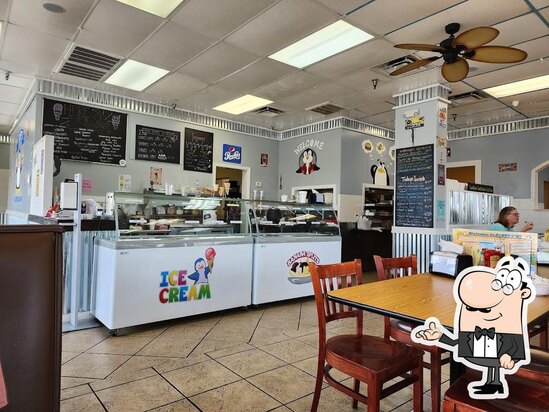 Menu at Fluffy's desserts, Winter Haven