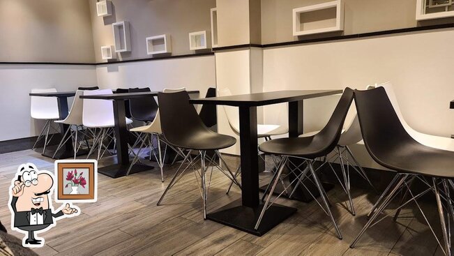 Oodles Wok Ilford, Ilford - Restaurant menu, prices and reviews
