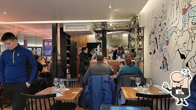 Menu at Fric-Frac restaurant, Paris, 4 Rue des Trois Frères