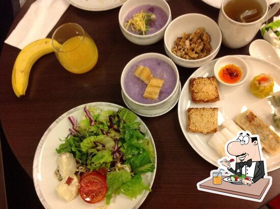 Singapore Airlines SilverKris Lounge, Hong Kong - Restaurant reviews