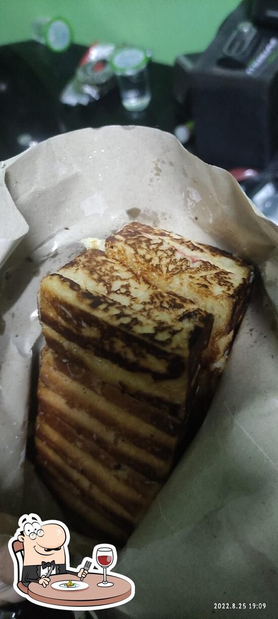 Menu at Roti Bakar Khas Bandung restaurant, Lumajang