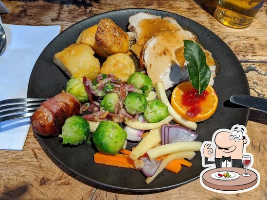 Menu at Half Moon pub & bar, Windlesham