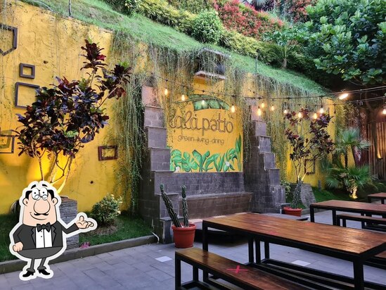 LALA Patio Green-Living-Dinning Bukittinggi, Bukittinggi - Restaurant ...
