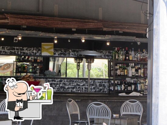 Pub y bar Kauai Gavà Mar, Gavà - Carta del restaurante y opiniones