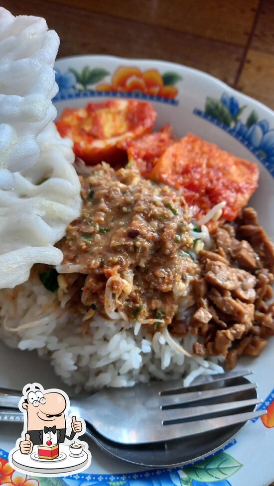 Menu at Nasi Pecel Madiun 2 Rasa Pak Toro restaurant, Jember
