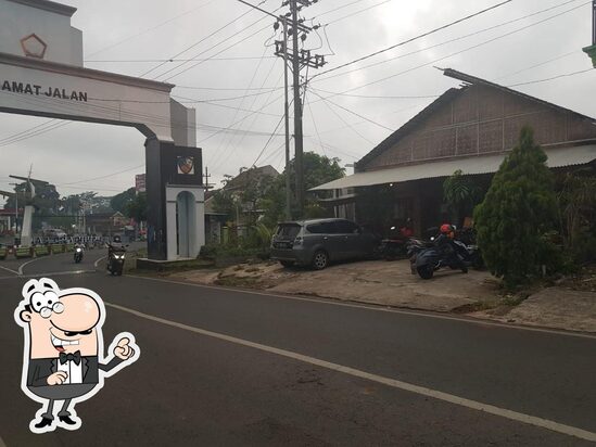 Menu at Pitoeng Cafe Bandara, Asrikaton