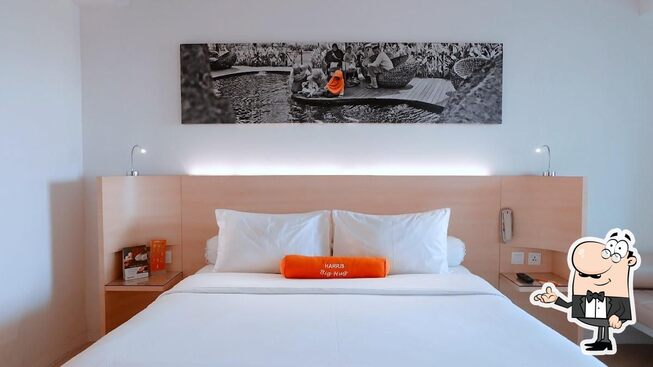 Harris Hotel Tebet - Jakarta cafe, South Jakarta, Jl. Dr. Saharjo No ...