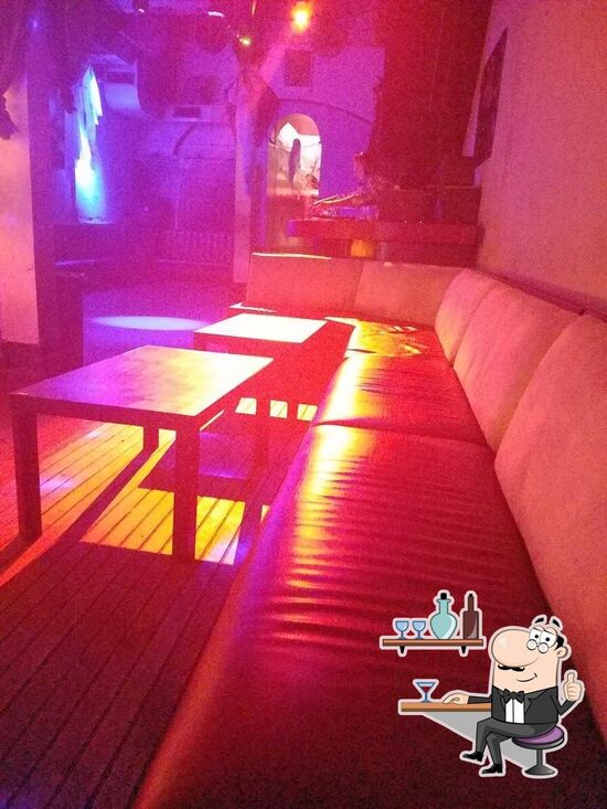 Lit Lounge, Austin - Restaurant menu, prices and reviews