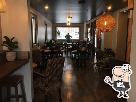 Ten Toes Coffee House, 1109 Cyrville Rd in Ottawa - Restaurant reviews