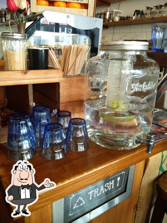 Kalipso coffee & bagel in Torquay - Restaurant reviews