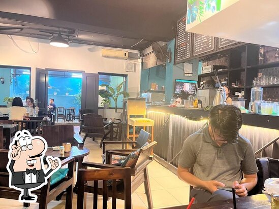 Lam Coffee cafe, Hanoi, 19 P. Nguyễn Thượng Hiền - Restaurant reviews