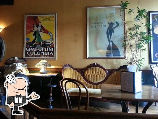 Shaker's Cigar Bar in Milwaukee - Restaurant reviews