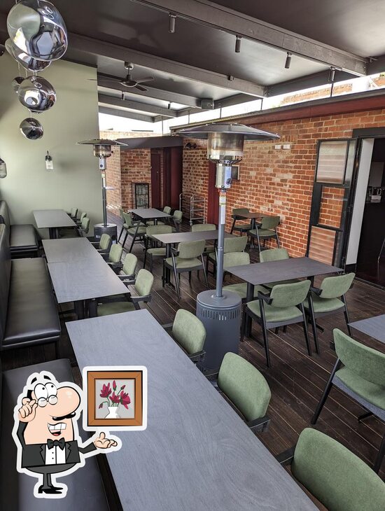 NOYADE Bar & Grill, Strathmore - Restaurant menu, prices and reviews